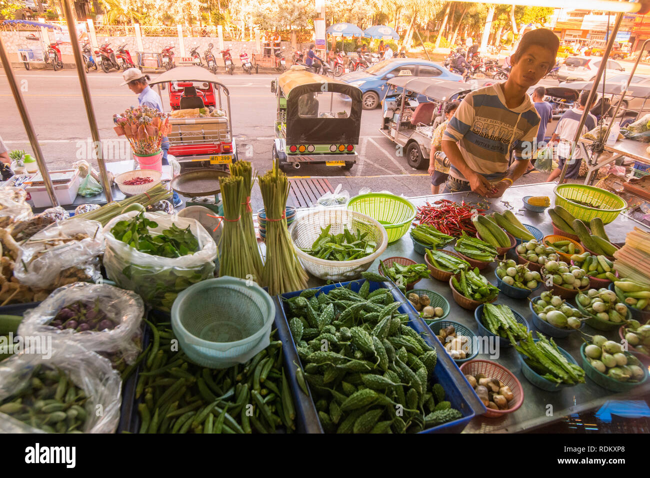 Si racha food hi-res stock photography and images - Alamy