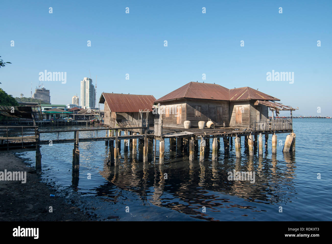 The Waterfront old Town of Si Racha in the Provinz Chonburi in Thailand ...