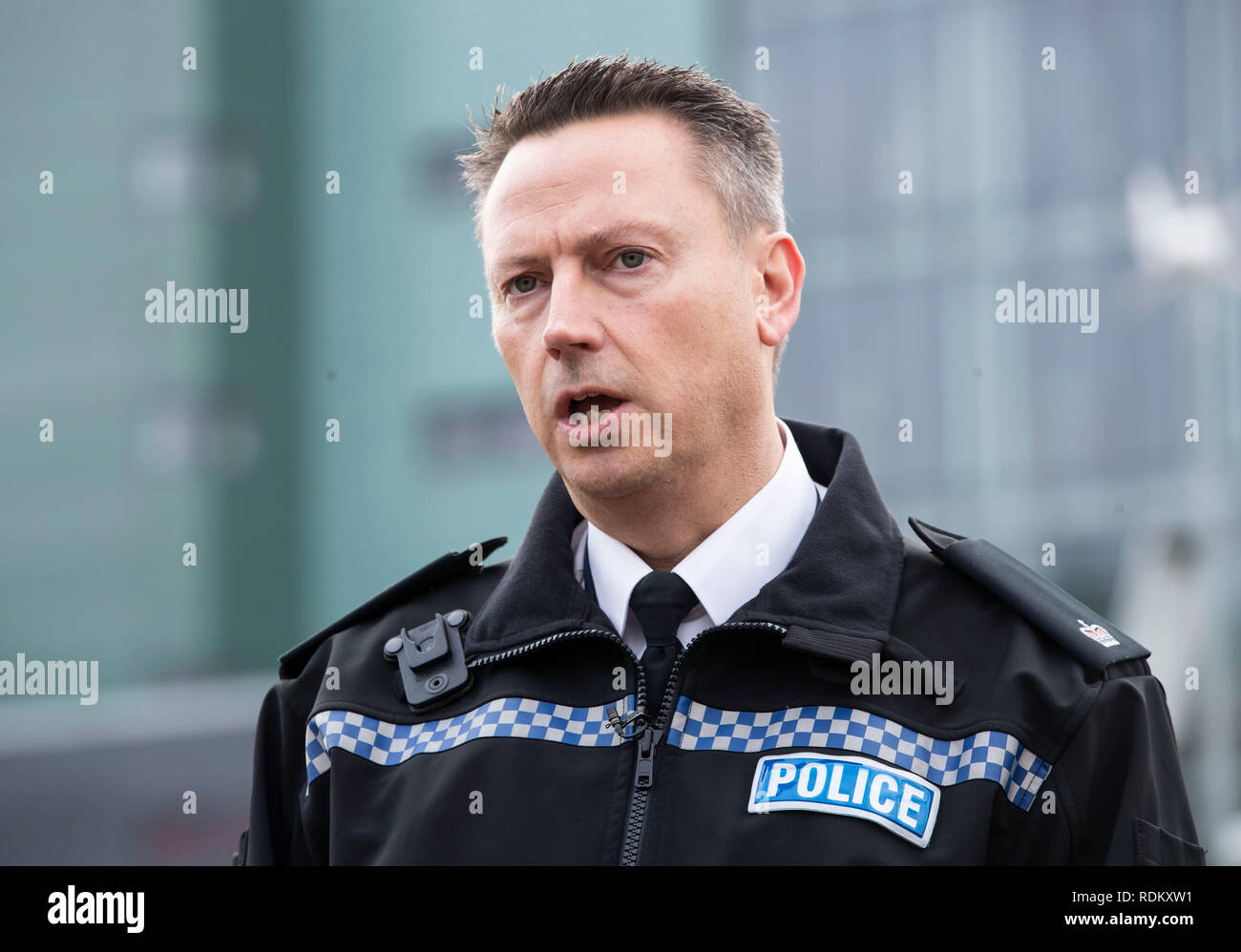 16 18 year old hi-res stock photography and images - Alamy