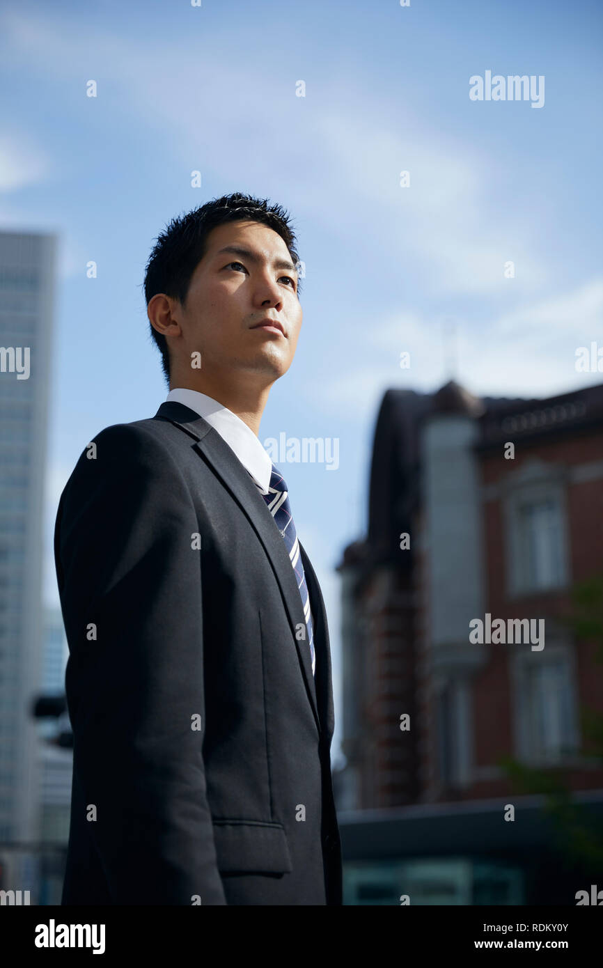 Young Japanese businessman Stock Photo - Alamy