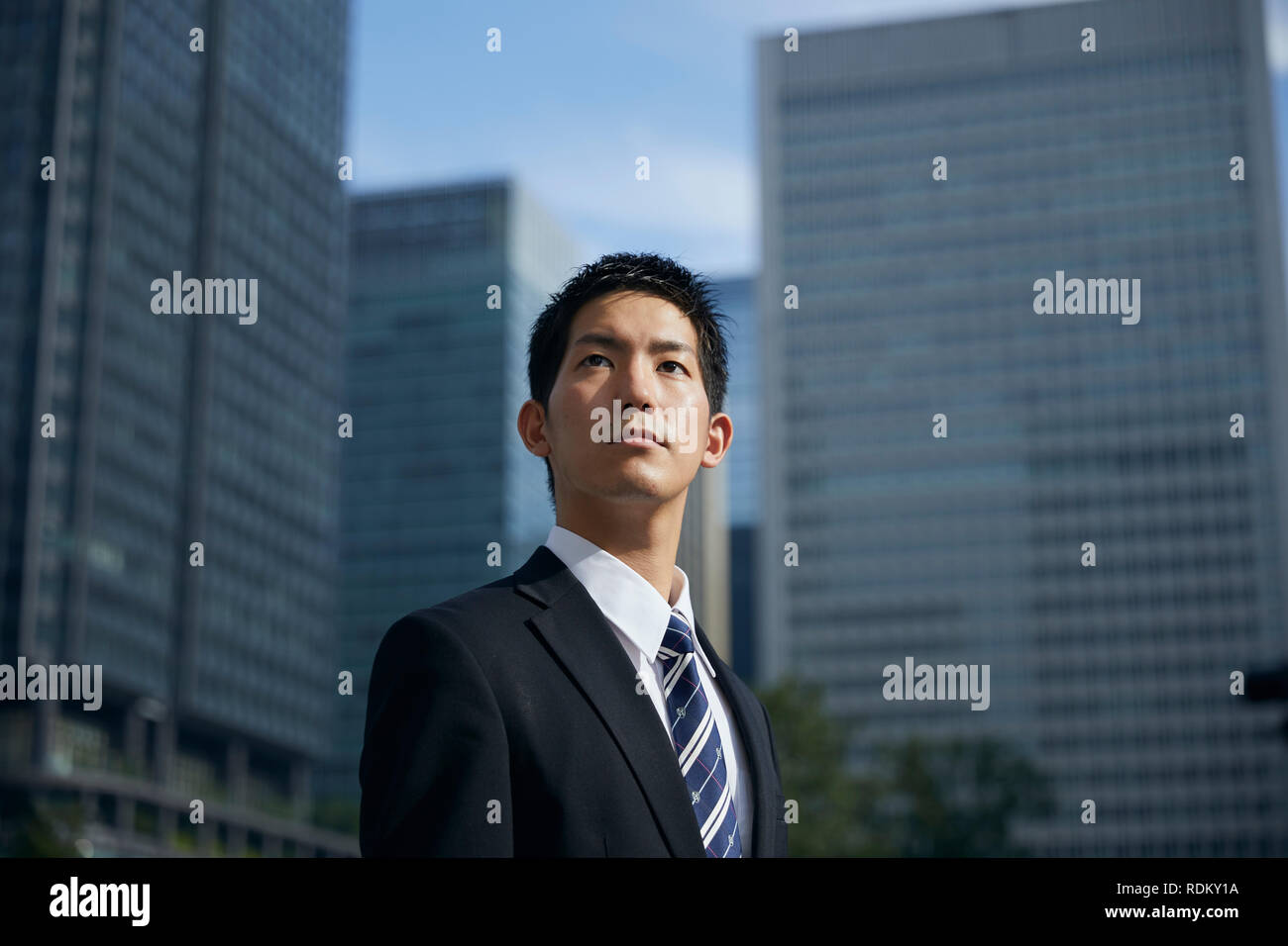Young Japanese businessman Stock Photo - Alamy