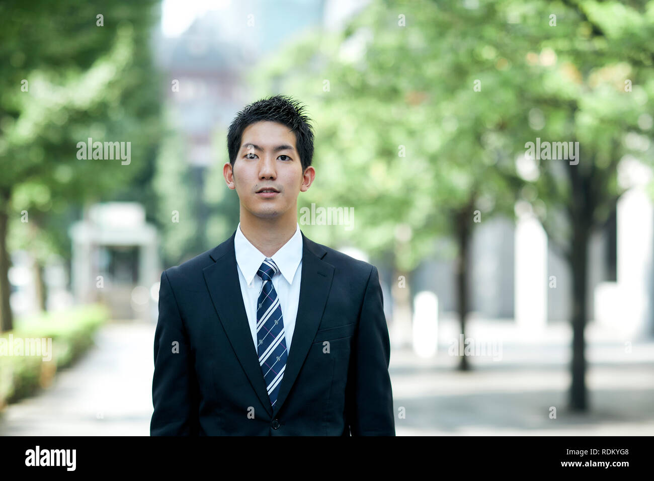 Young Japanese businessman Stock Photo - Alamy