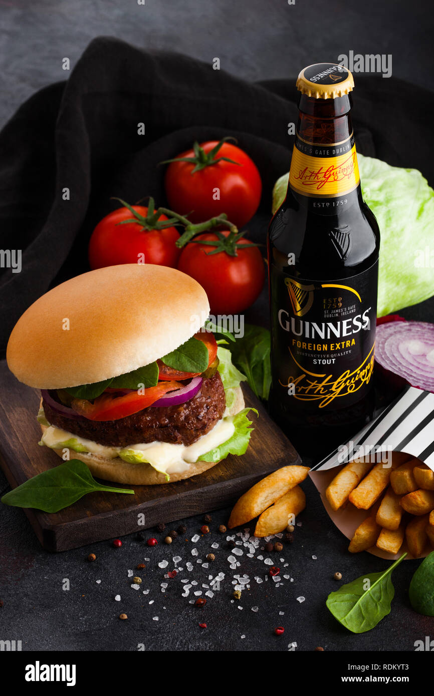 Guinness on table hi-res stock photography and images - Alamy