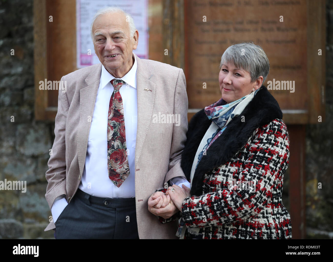 Funeral actress june whitfield hi-res stock photography and images - Alamy