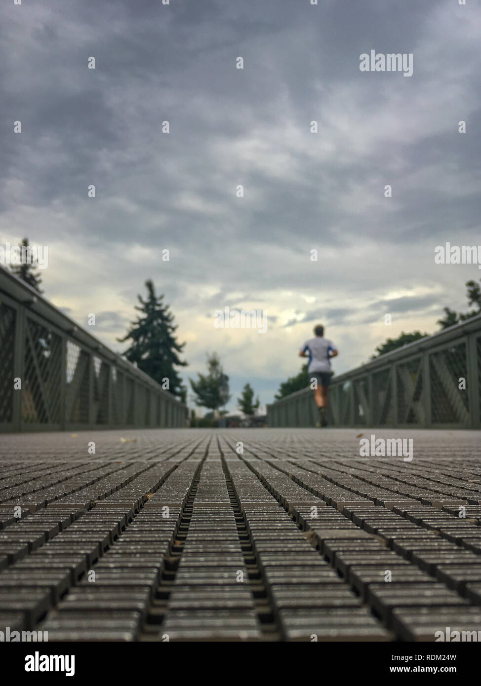 Blurred man running hi-res stock photography and images - Alamy