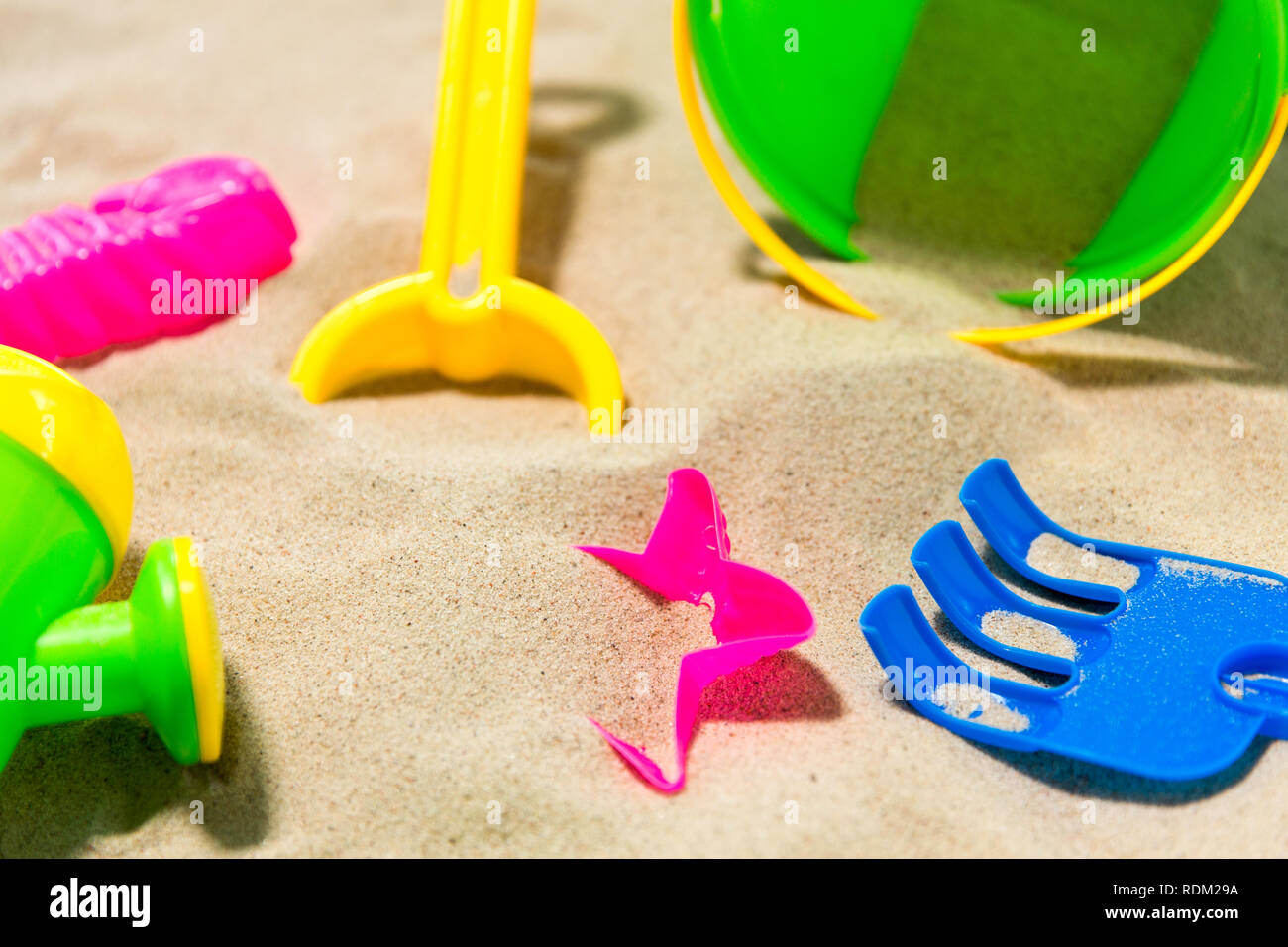 Beach shore sand toys hi-res stock photography and images - Alamy