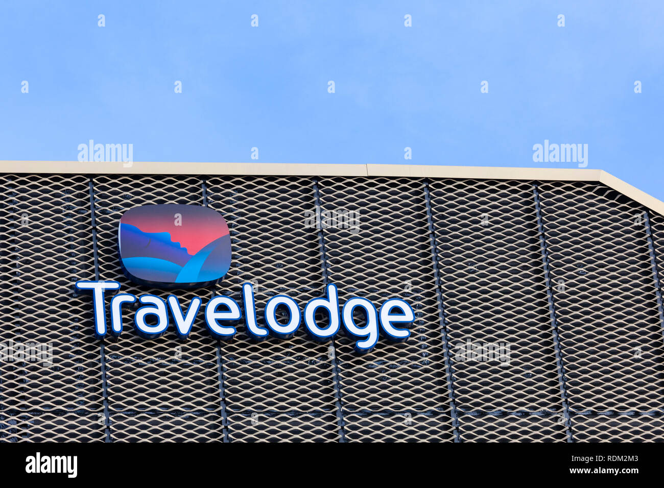 Travelodge Logo Stock Photos & Travelodge Logo Stock Images - Alamy