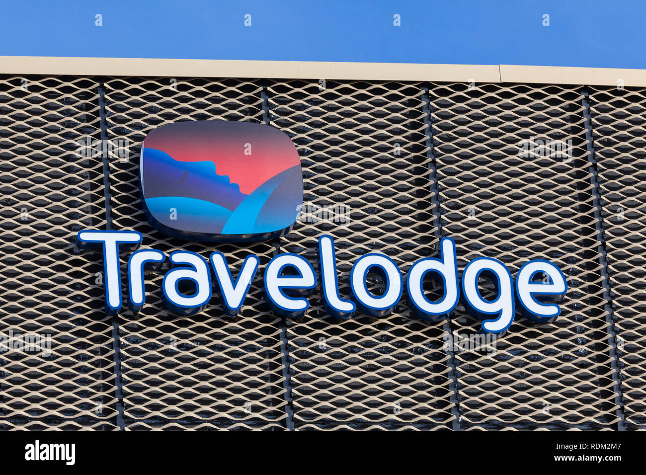 Travelodge Logo Stock Photos & Travelodge Logo Stock Images - Alamy