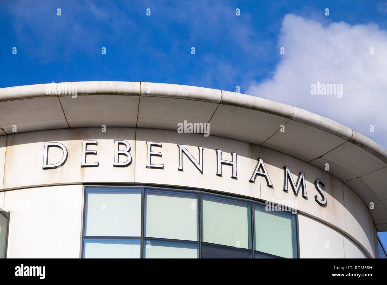 Store logos hi-res stock photography and images - Alamy