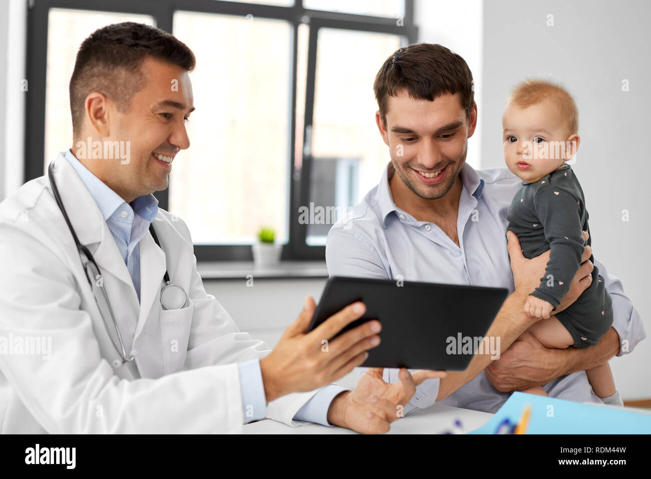 Family medicine hi-res stock photography and images - Alamy