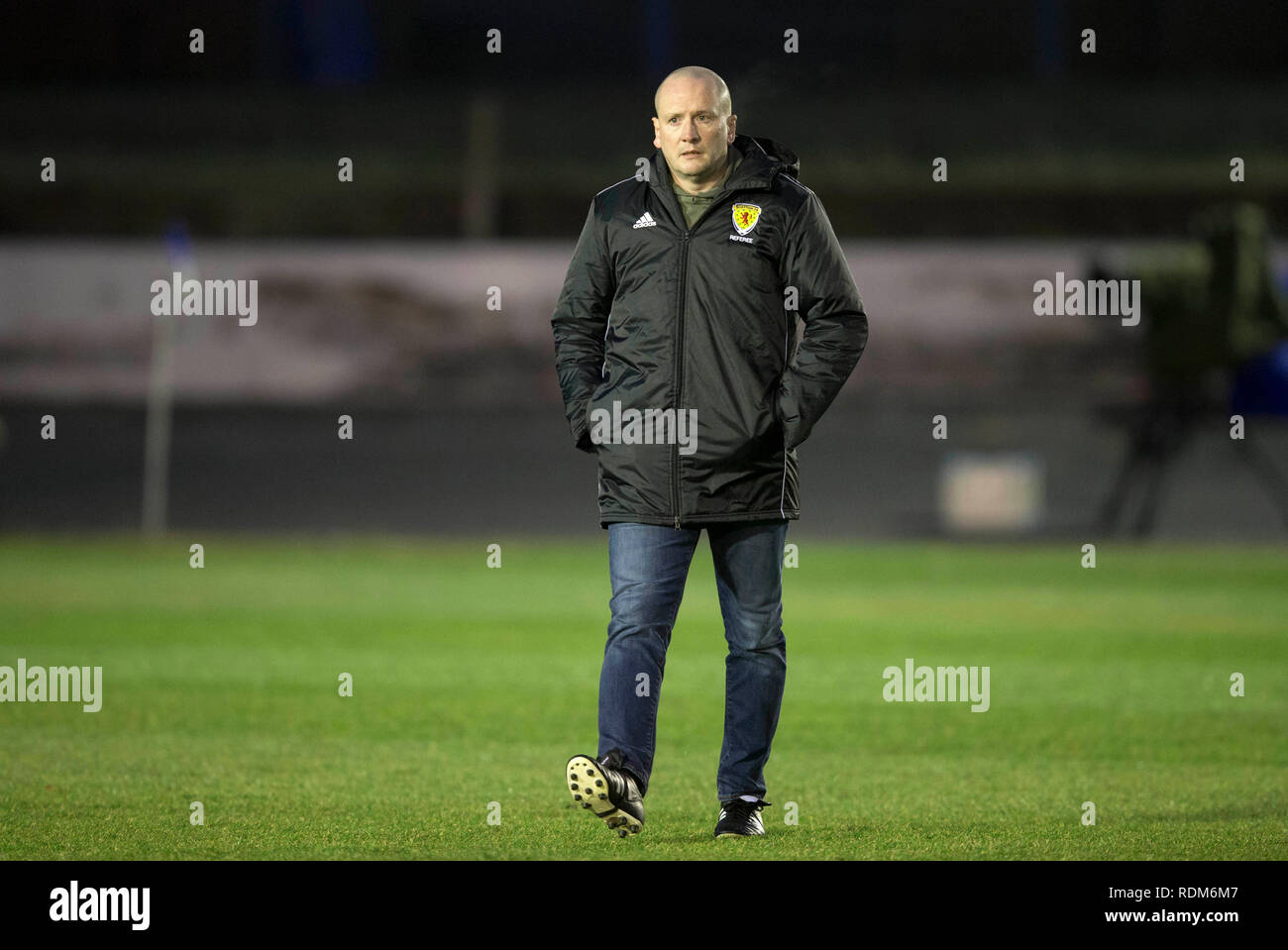 Referee scott miller hi-res stock photography and images - Alamy