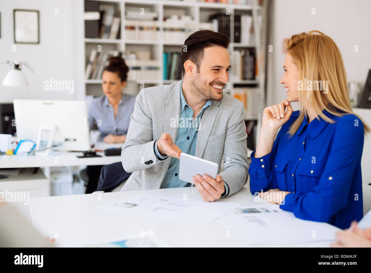 Portrait group people working hi-res stock photography and images - Alamy