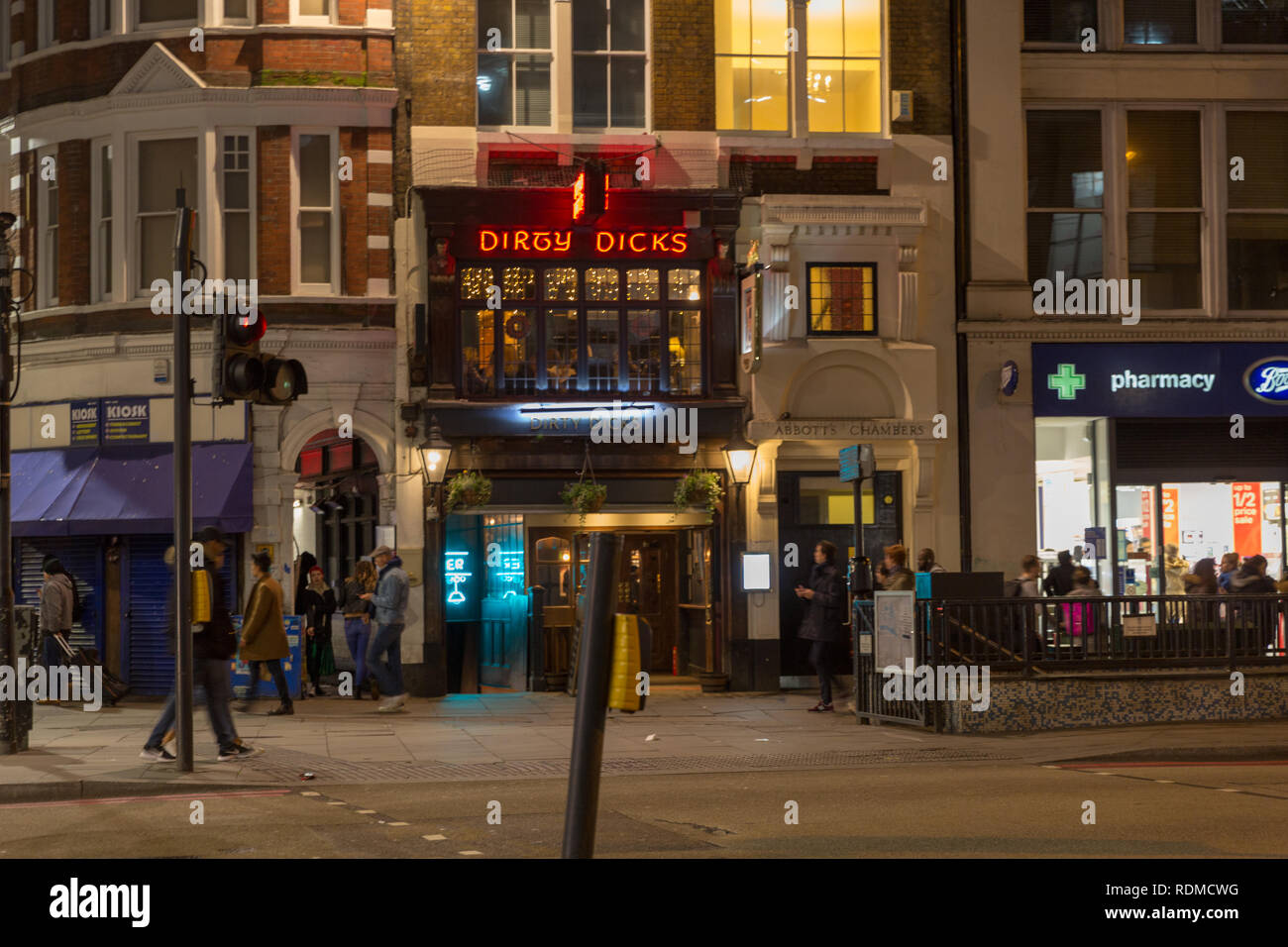 Dirty Dicks, Liverpool Street Stock Photo - Alamy