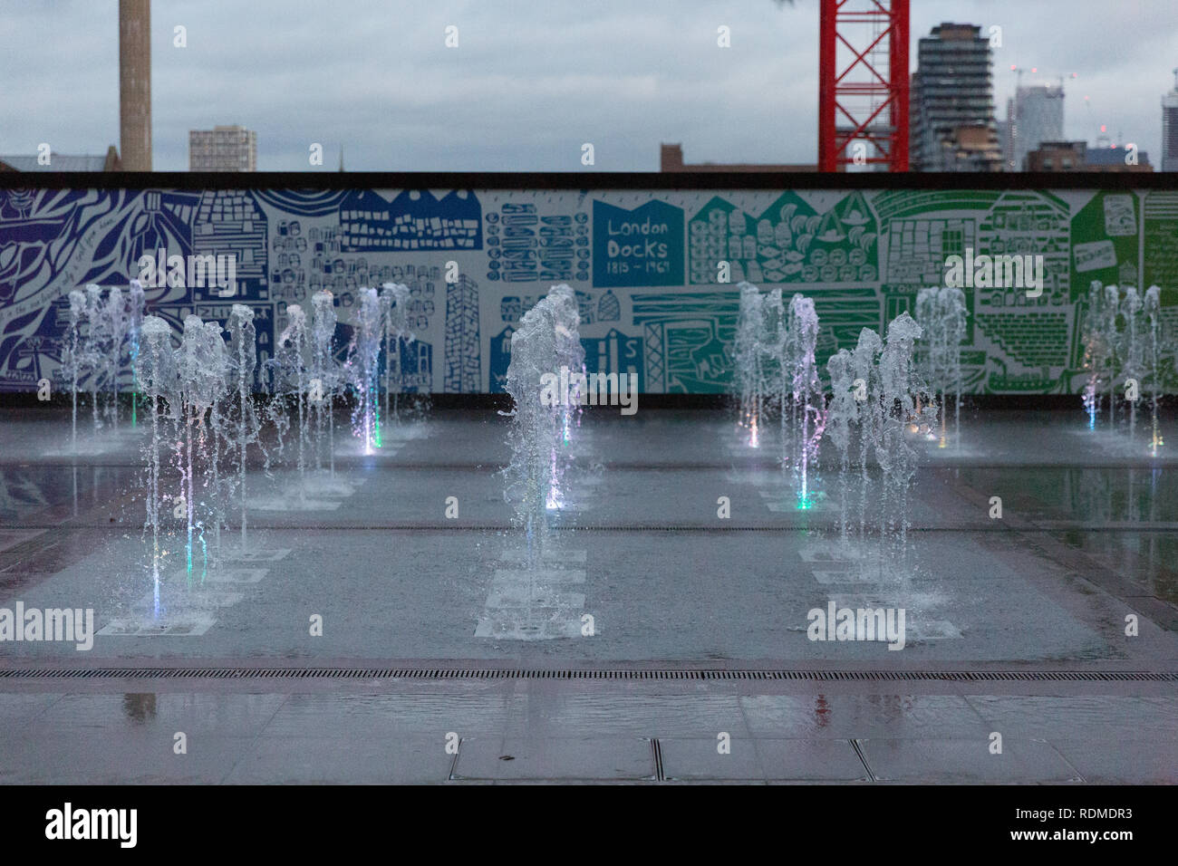 London Dock, Wapping, London Stock Photo - Alamy