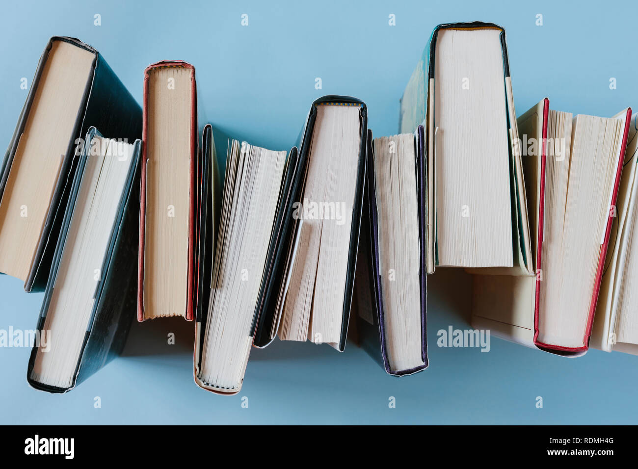 High angle arrangement books hi-res stock photography and images - Alamy