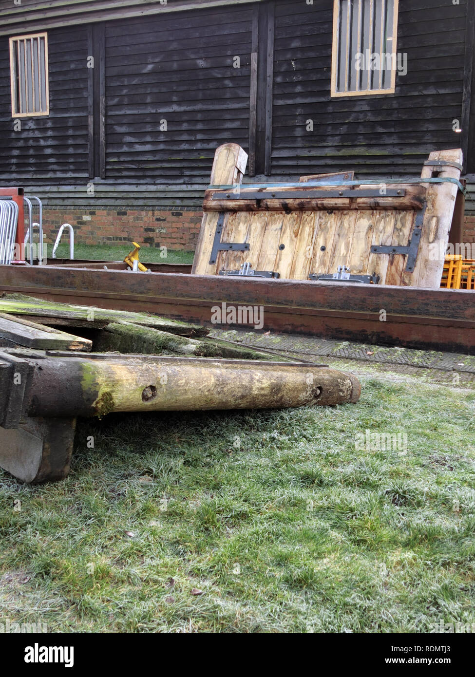 Brand New Wooden Replacement Canal Lock Gates, UK Stock Photo - Alamy