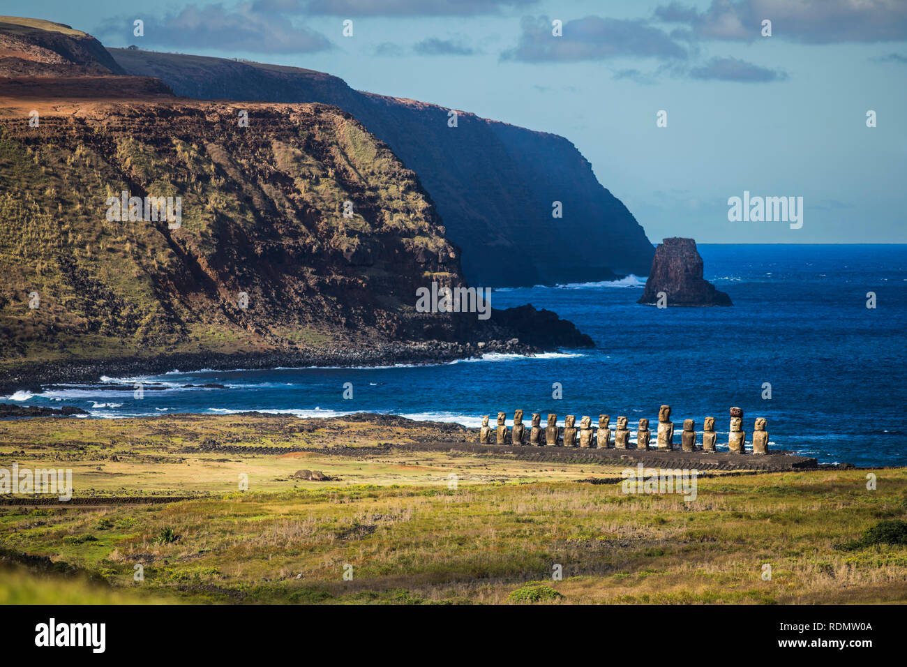 Ahu Tongariki, the most amazing Ahu Moais platform on Easter Island. 15 ...