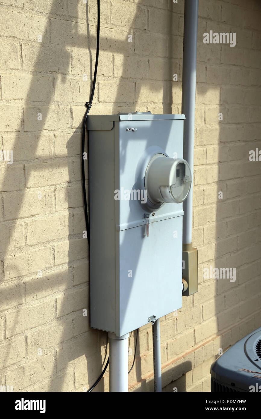 House energy meter hi-res stock photography and images - Alamy