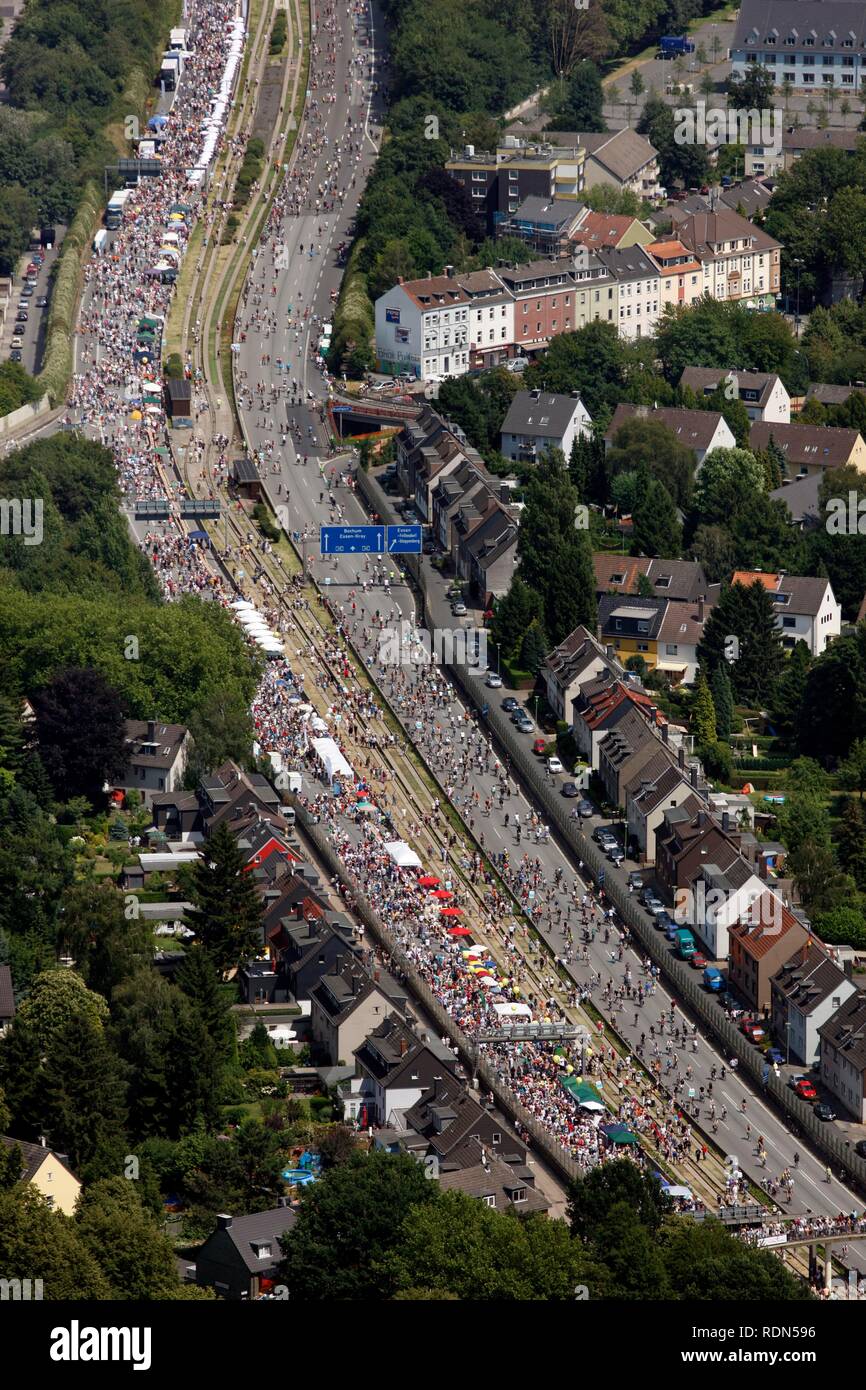 The A40 motorway at the Still-Leben art event on the Ruhrschnellweg A40 ...