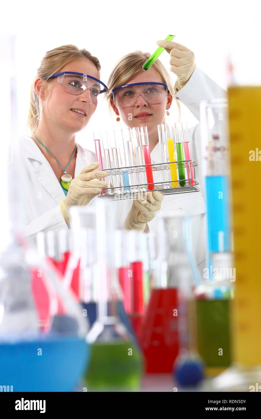 Chemistry laboratory, lab technicians at work Stock Photo - Alamy