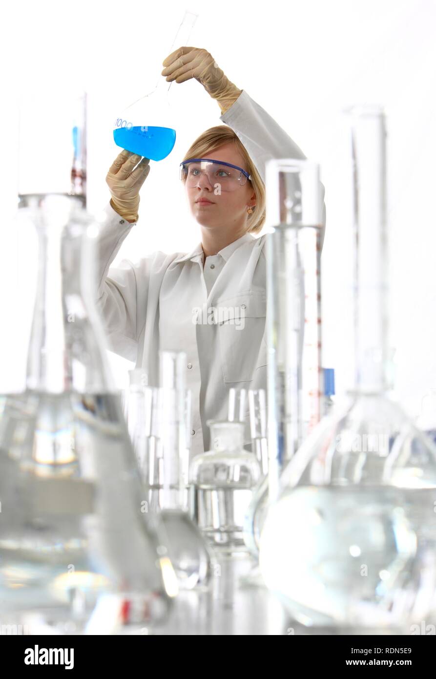 Chemistry laboratory, lab technician at work Stock Photo - Alamy