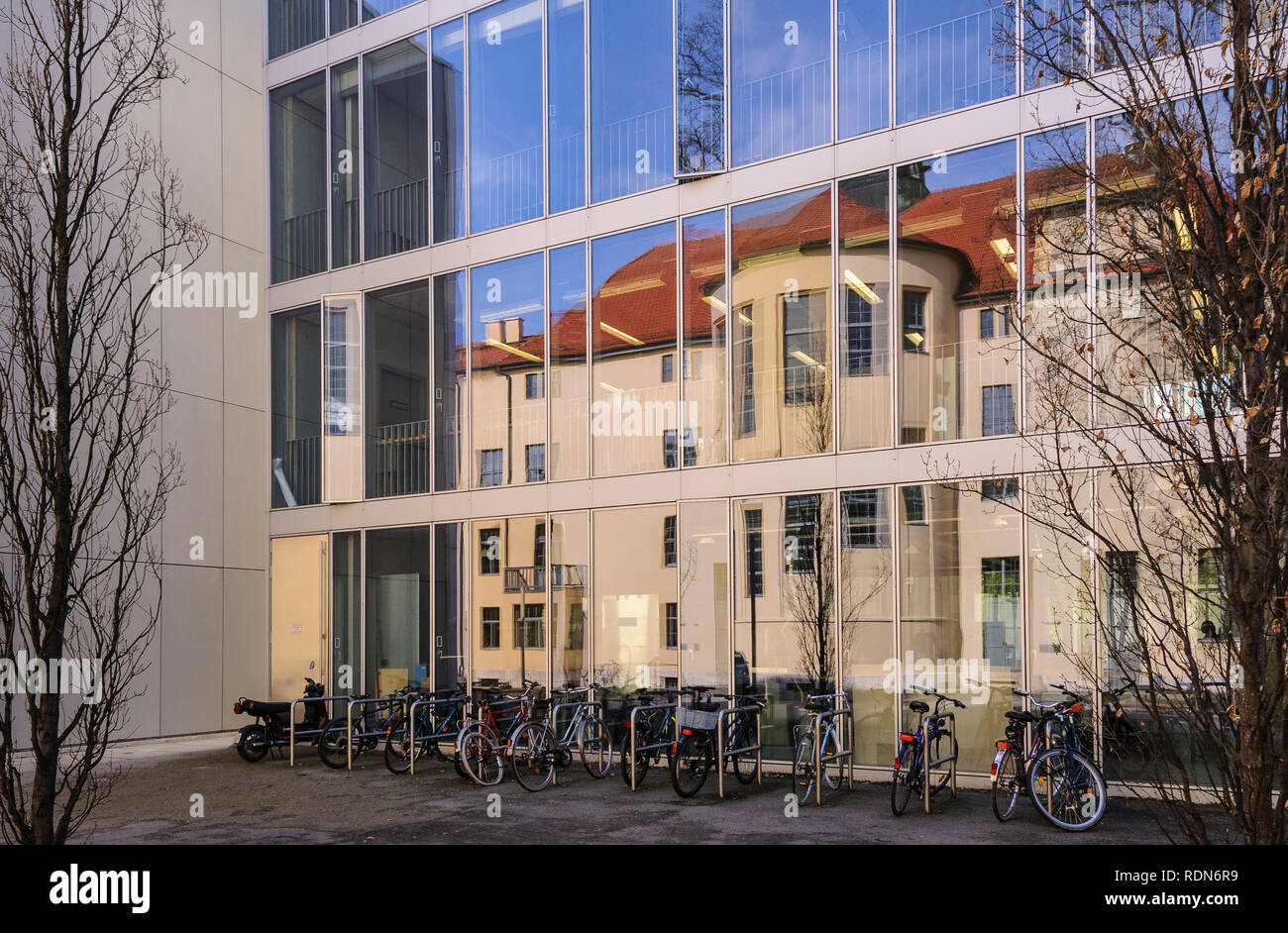 100 years of bauhaus hi-res stock photography and images - Alamy