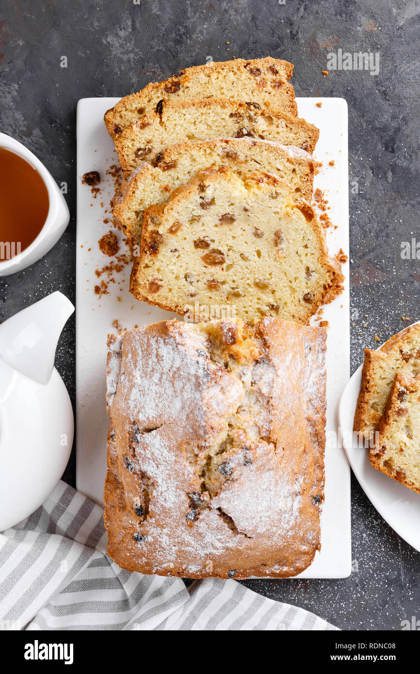 Fruit cake with raisin, sliced fruitcake, top view Stock Photo - Alamy