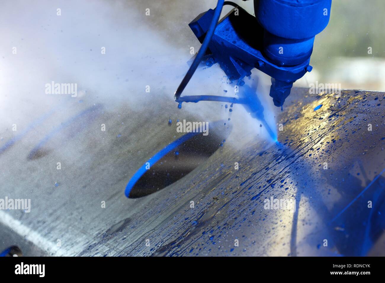 Water jet technology, precise technology for cutting metal with a high ...