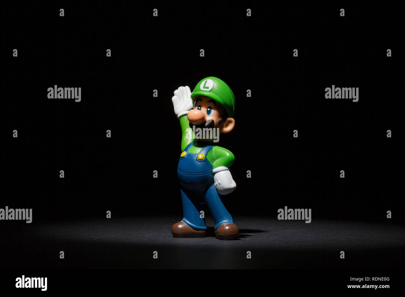 Mario luigi cartoon hi-res stock photography and images - Alamy