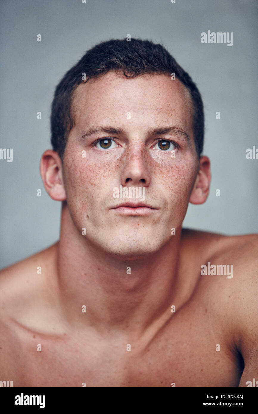 Portrait of athlete hi-res stock photography and images - Alamy