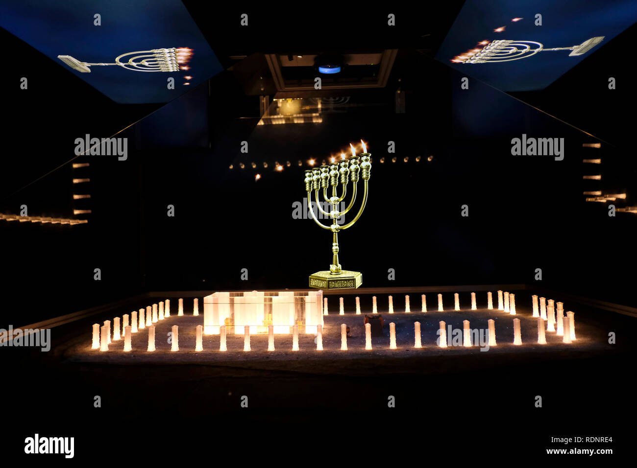 A multimedia presentation of the Mishkan Tabernacle portable dwelling ...