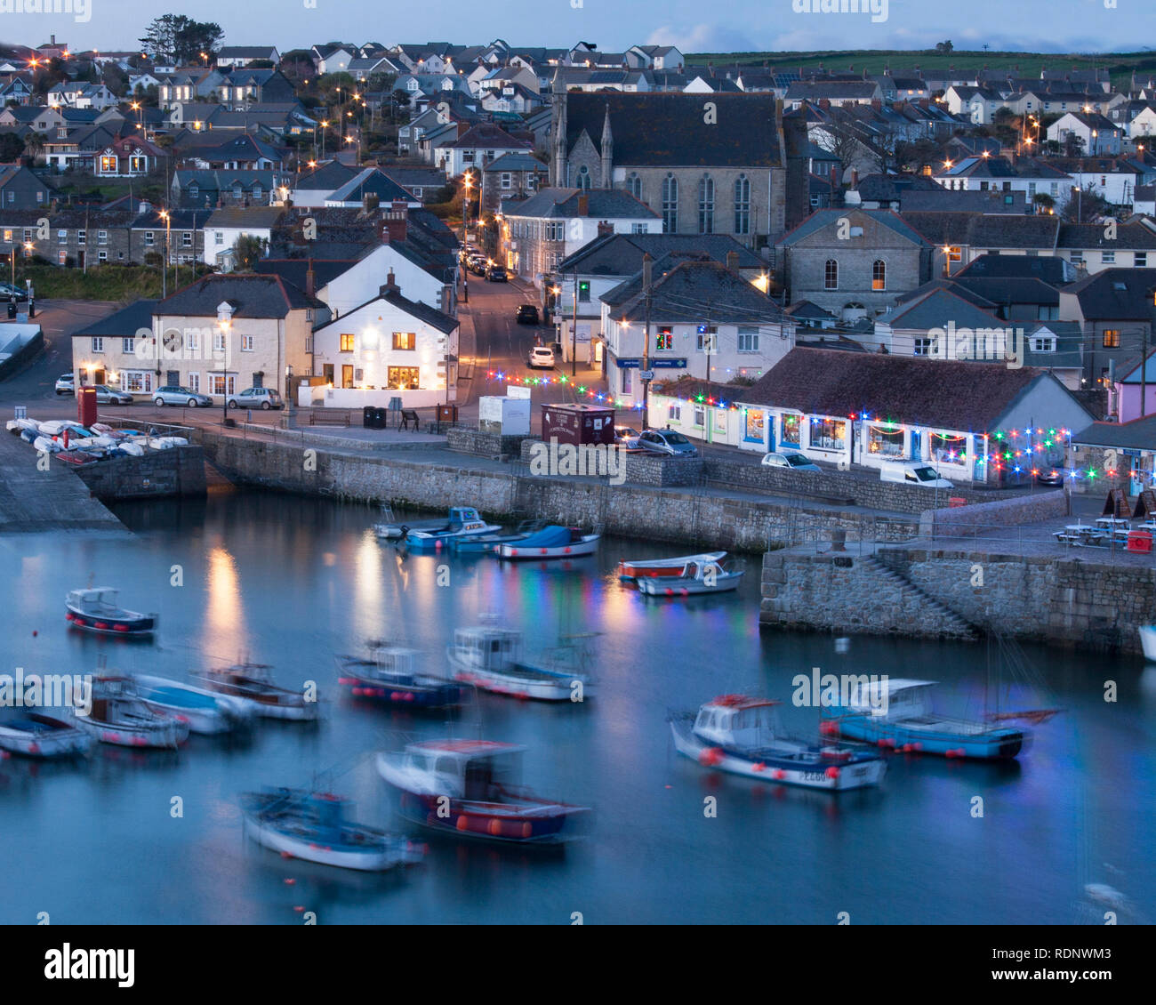 Harbour seascape hi-res stock photography and images - Alamy