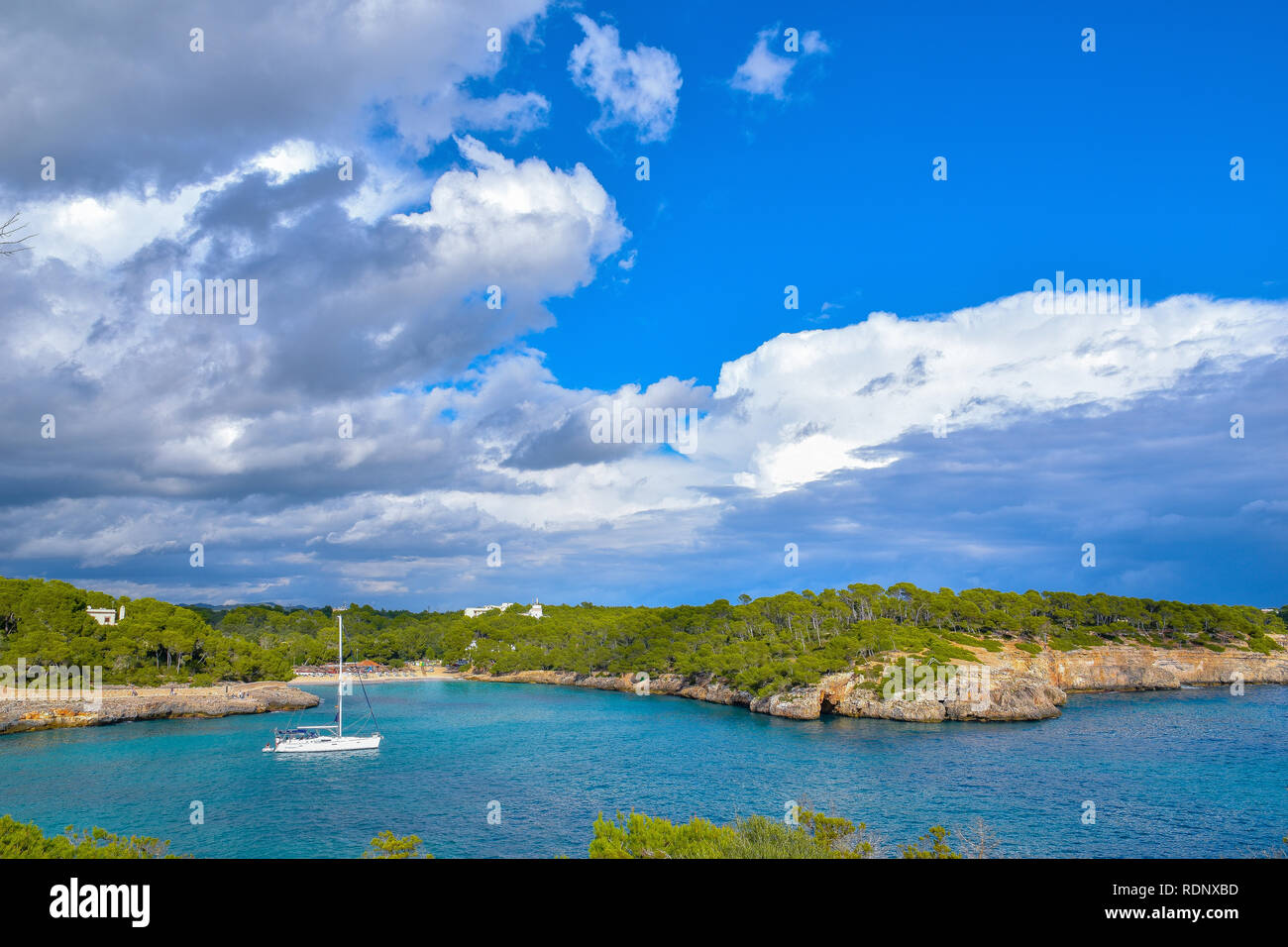 Beach landscape scenery Stock Photo - Alamy
