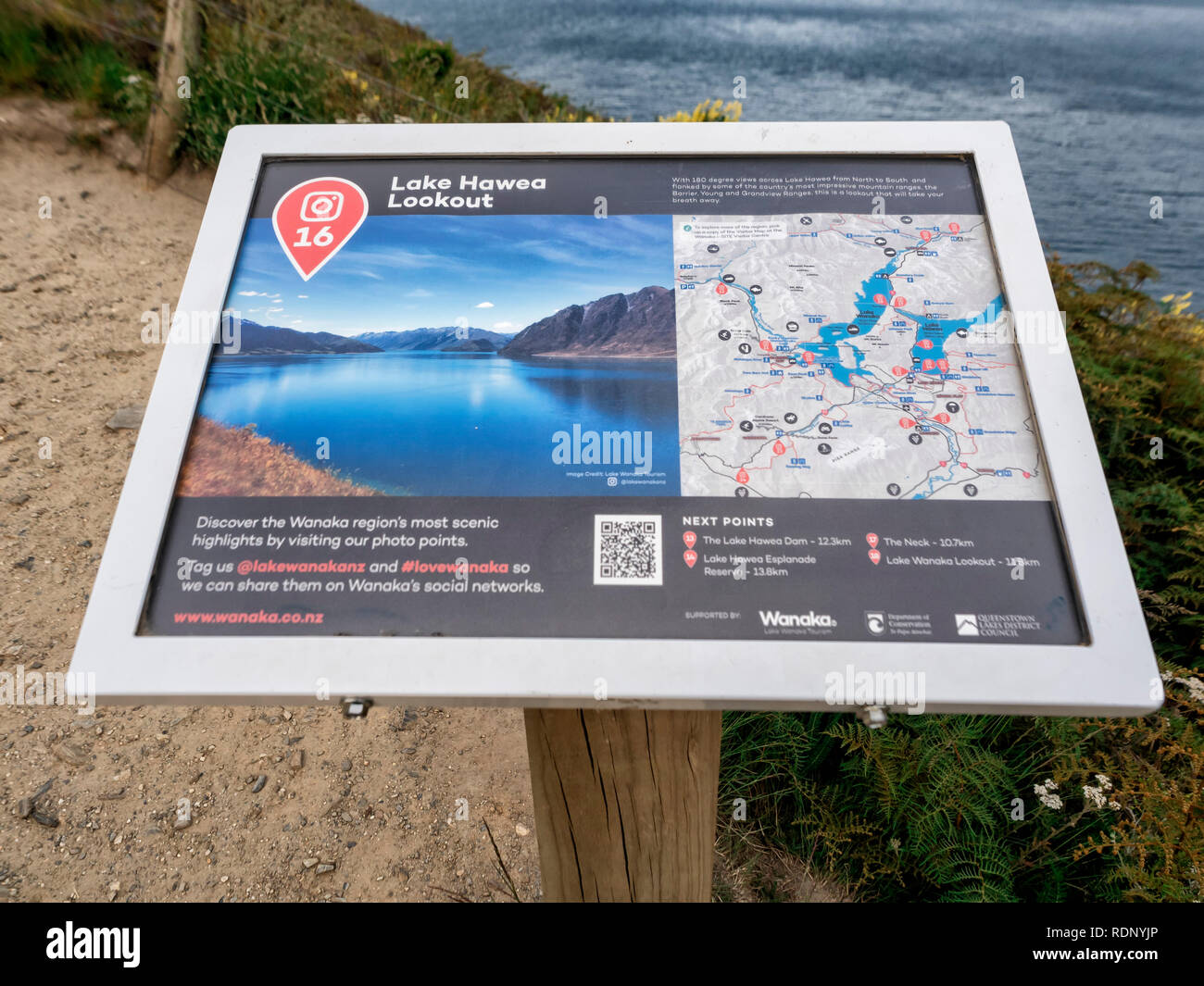 December 12th, 2018: Lake Hawea Sign, Wanaka, New Zealand, South Island ...