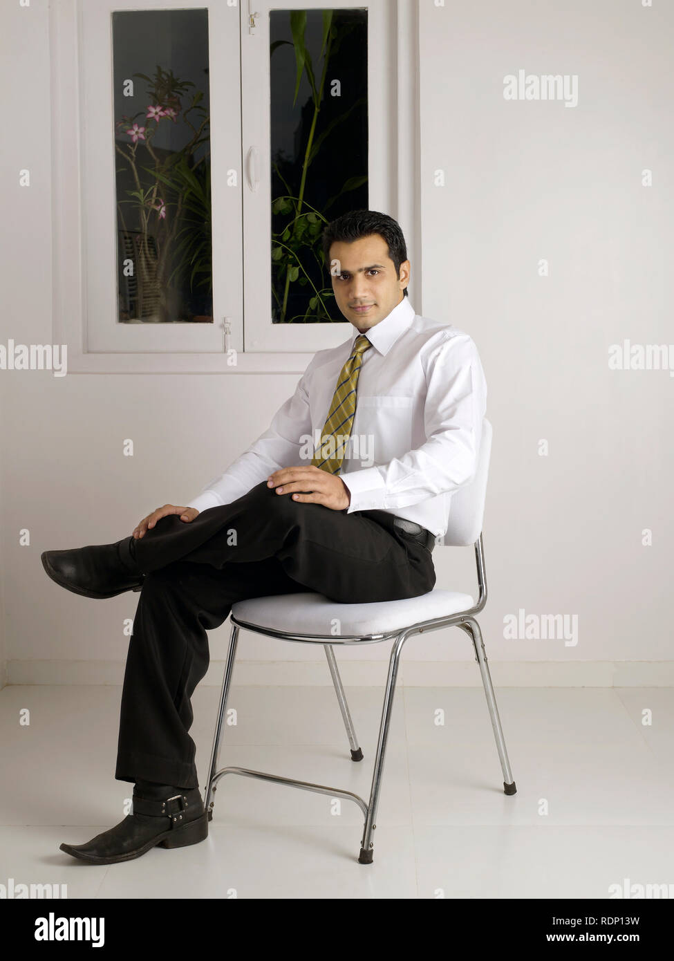 Professional man china home hi-res stock photography and images - Alamy