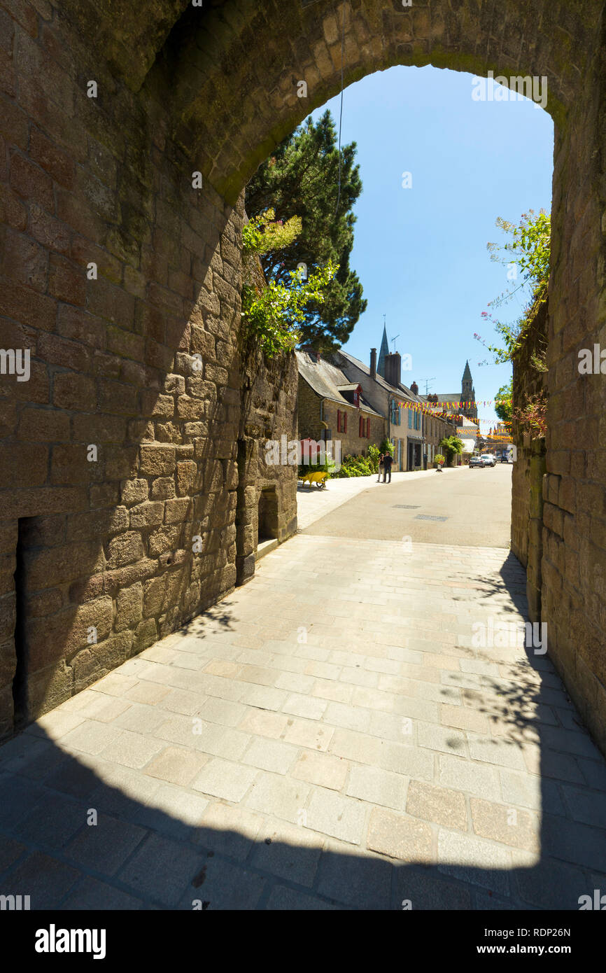Guérande medieval hi-res stock photography and images - Alamy