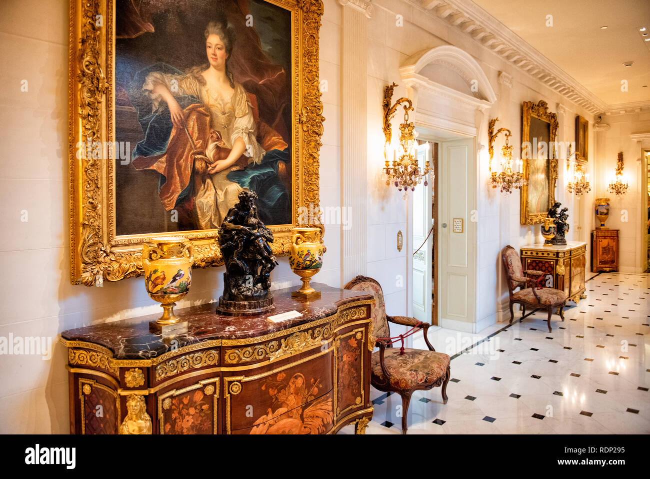 Rose garden hall 18th century hi-res stock photography and images - Alamy