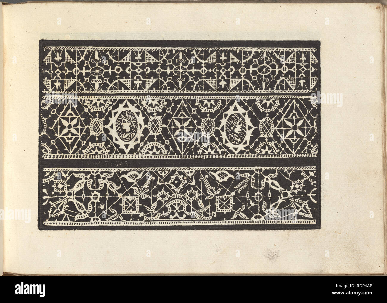 Tudor pattern vector hi-res stock photography and images - Alamy