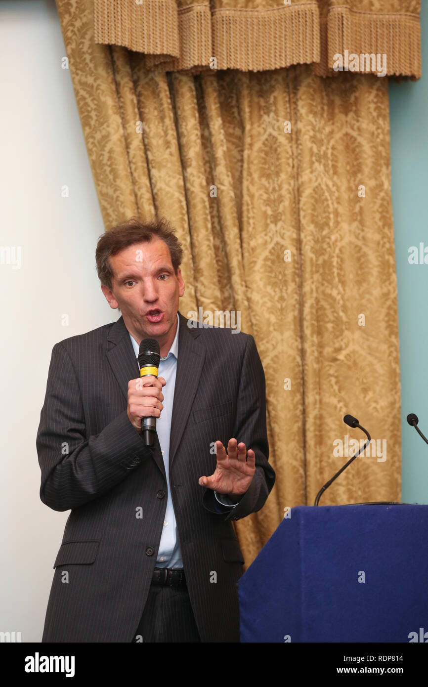 Sean lock lee mack hi-res stock photography and images - Alamy