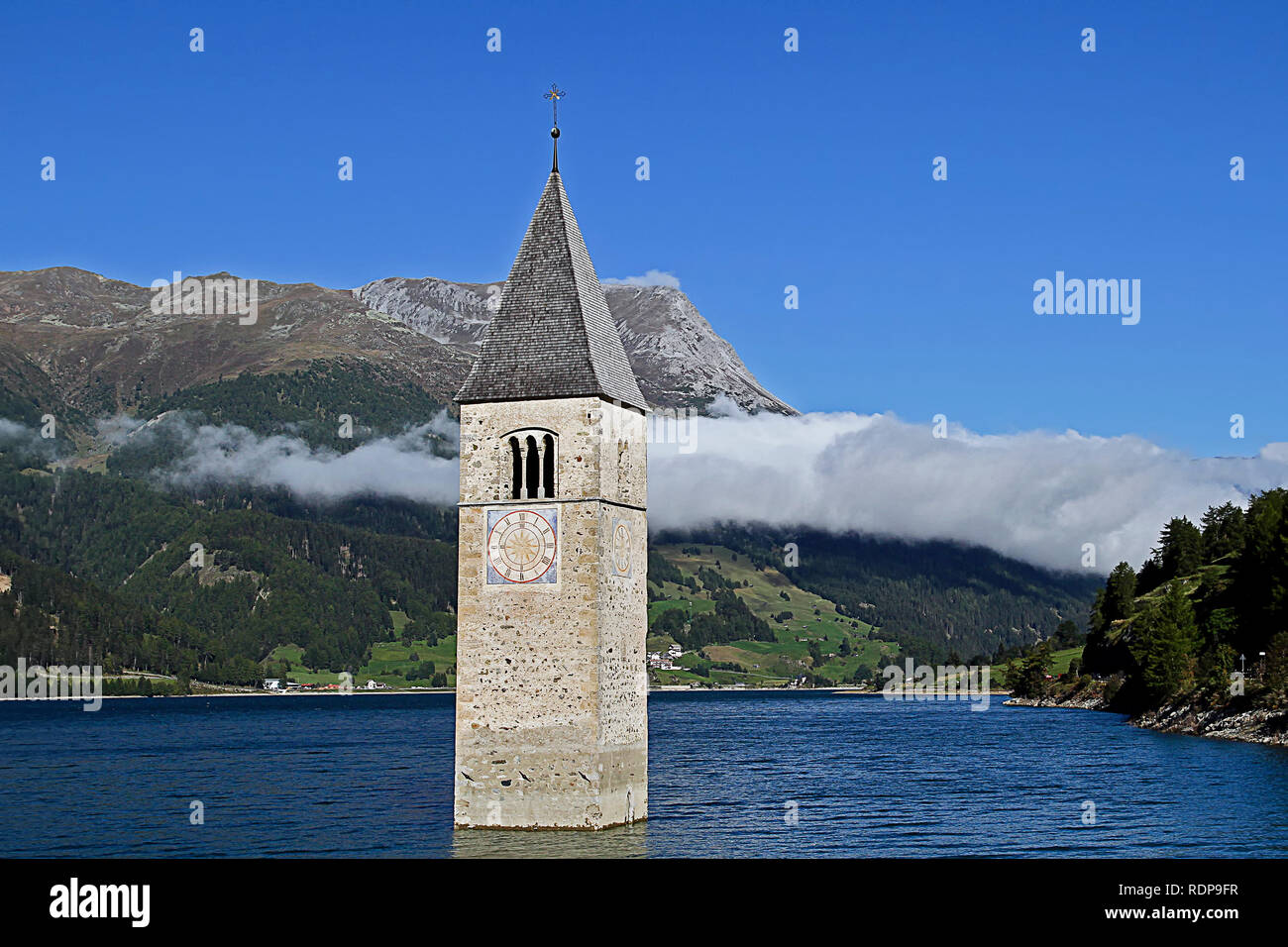 Sunken church hi-res stock photography and images - Alamy