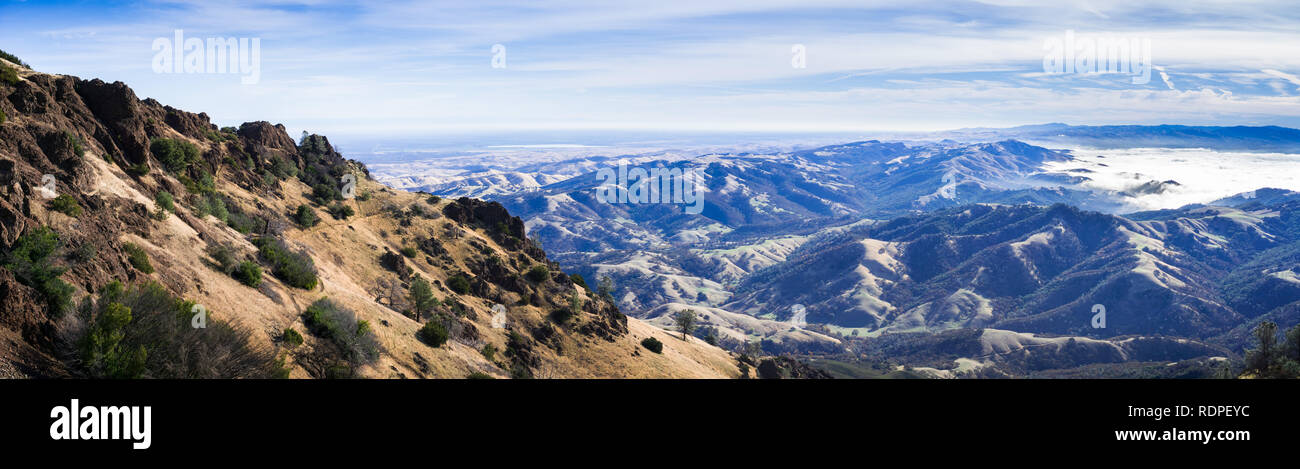 Panoramic view of the hills and valleys surrounding Mt Diablo on a ...