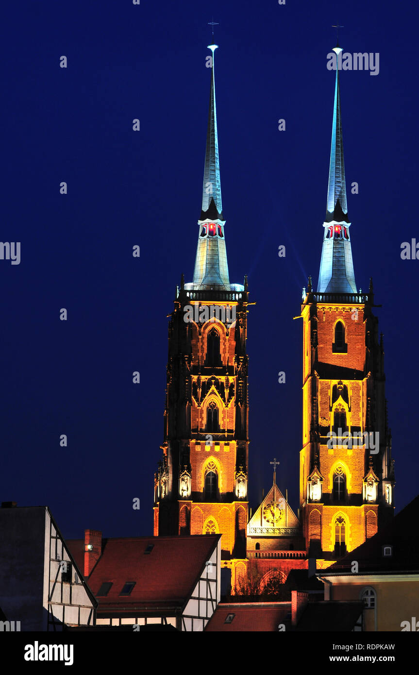 The Cathedral of St. John the Baptist at night. Ostrow Tumski, Wroclaw ...