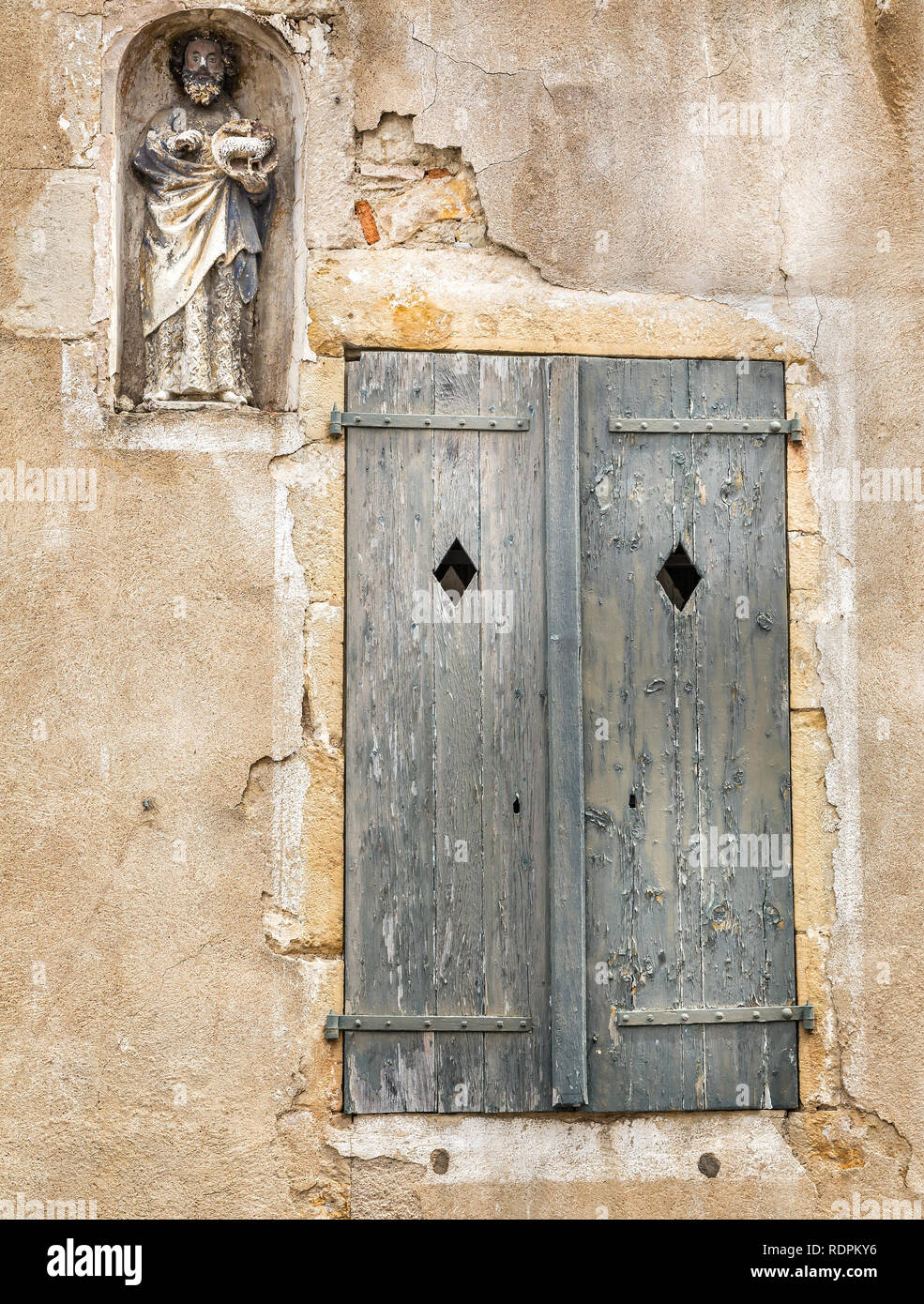 Statue alcove hi-res stock photography and images - Alamy