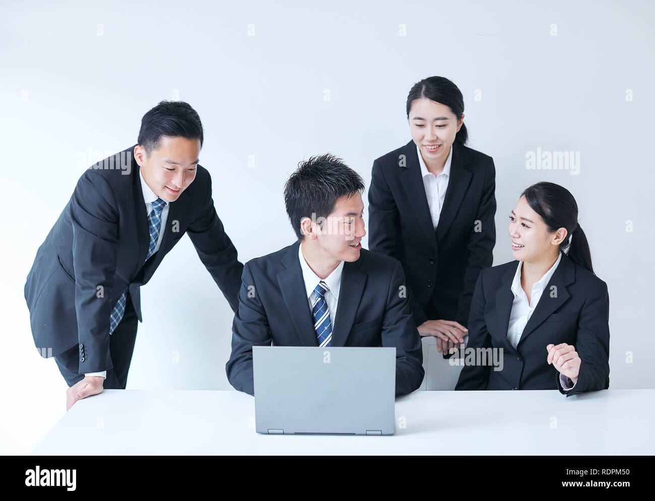 Japan job training hi-res stock photography and images - Alamy