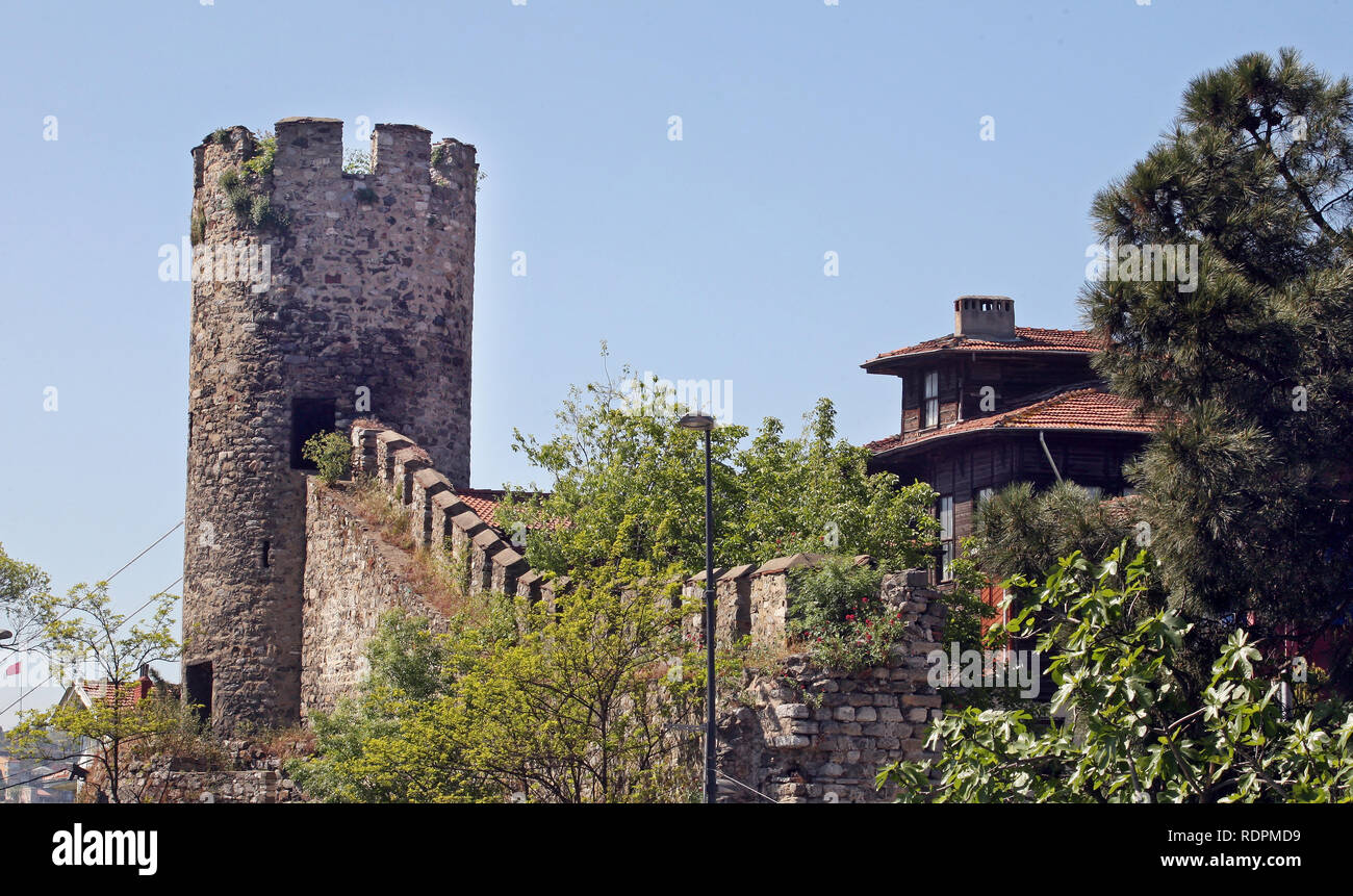 Anatolian Fortress (Turkish: Anadolu Hisari) in Bosphorus, Istanbul ...