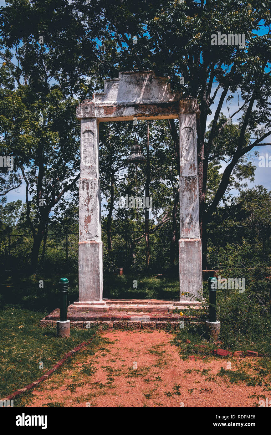 Flowers of srilanka hi-res stock photography and images - Alamy