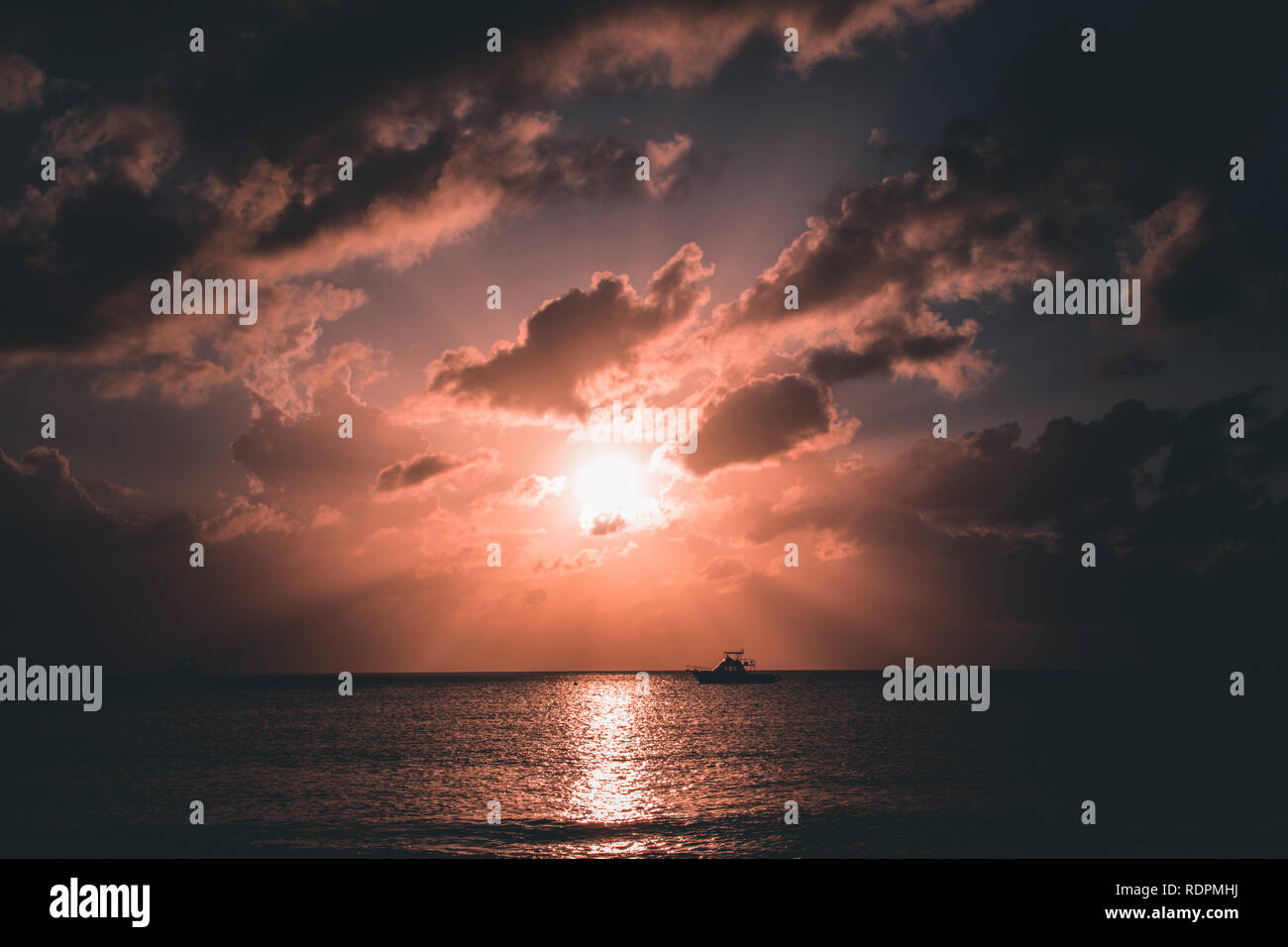 New cuba train hi-res stock photography and images - Alamy