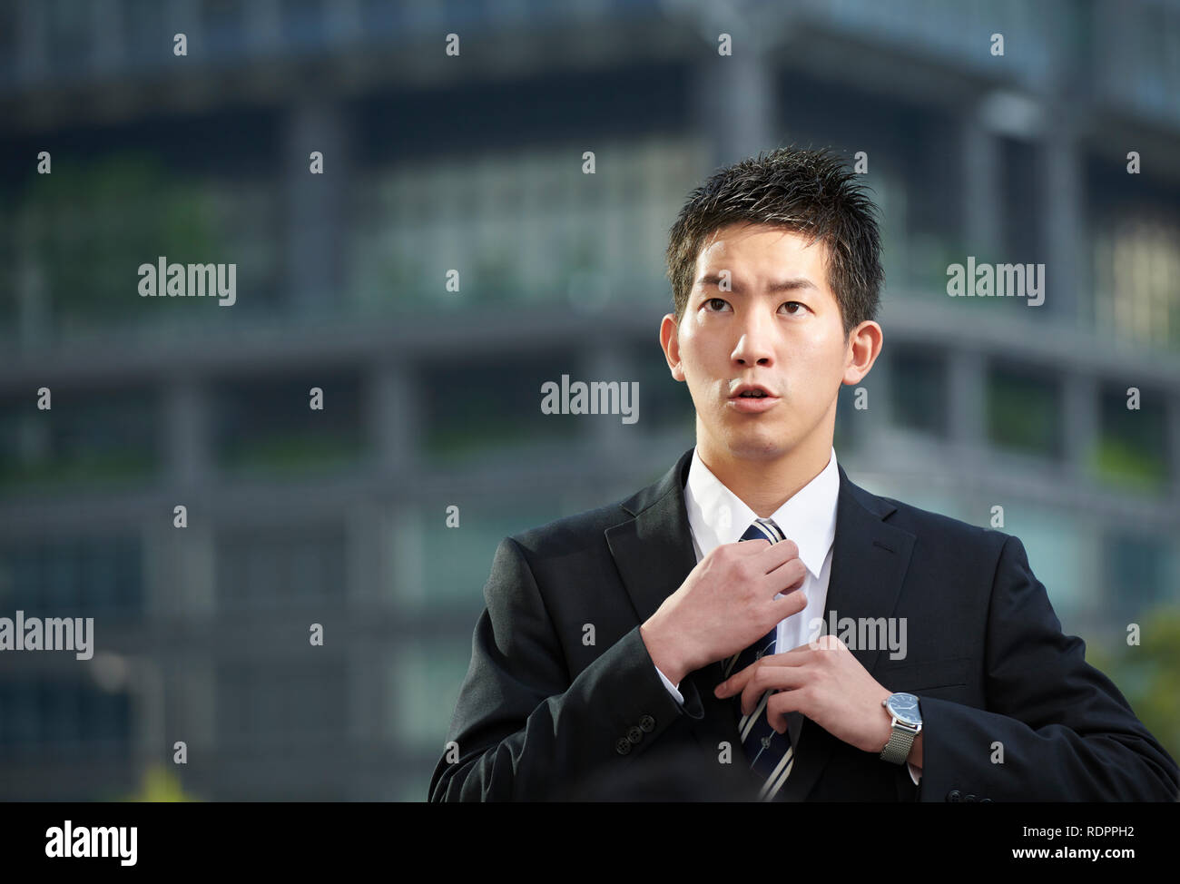 Young Japanese businessman Stock Photo - Alamy