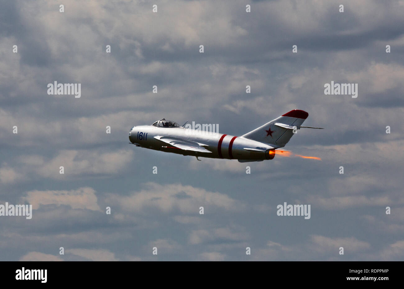 Mikoyan gurevich mig 17 hi-res stock photography and images - Alamy