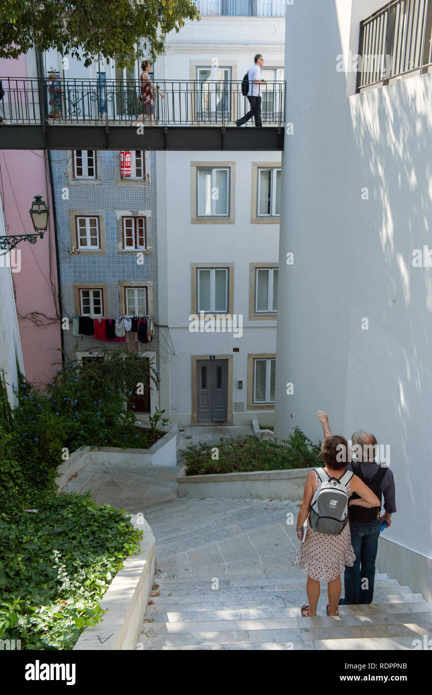 Multi level streets hi-res stock photography and images - Alamy